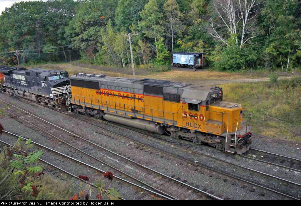 HLCX 5980 in East Deerfield